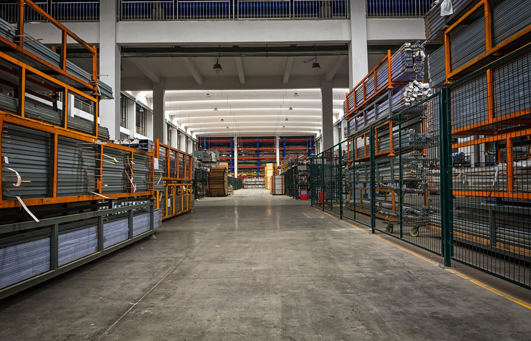 DIY Mesh Wire Storage Partitions: Maximize Security and Organization ...